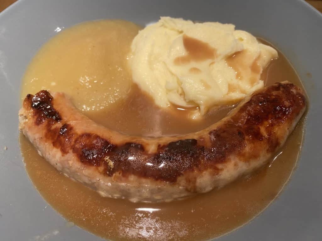 Recette Saucisse sauce madère avec Purée & Compote - Inspirations de ...